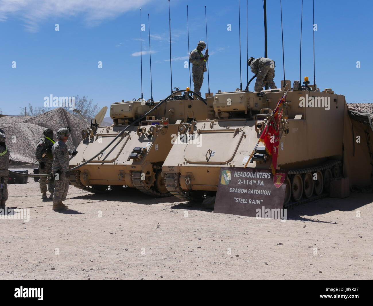 Standard integrated command post system hi-res stock photography and ...