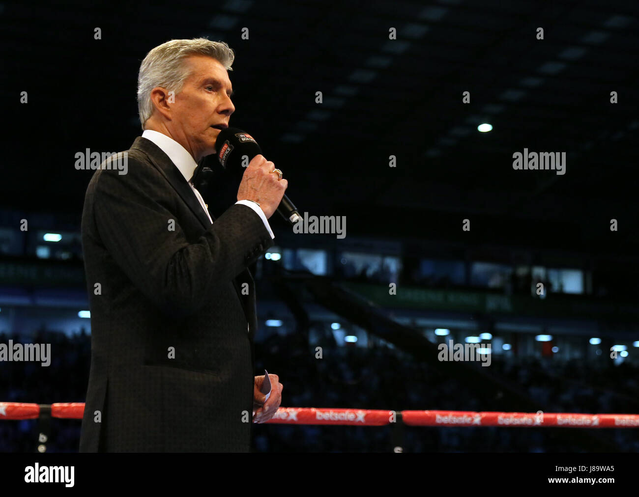Announcer Michael Buffer at Bramall Lane, Sheffield Stock Photo - Alamy