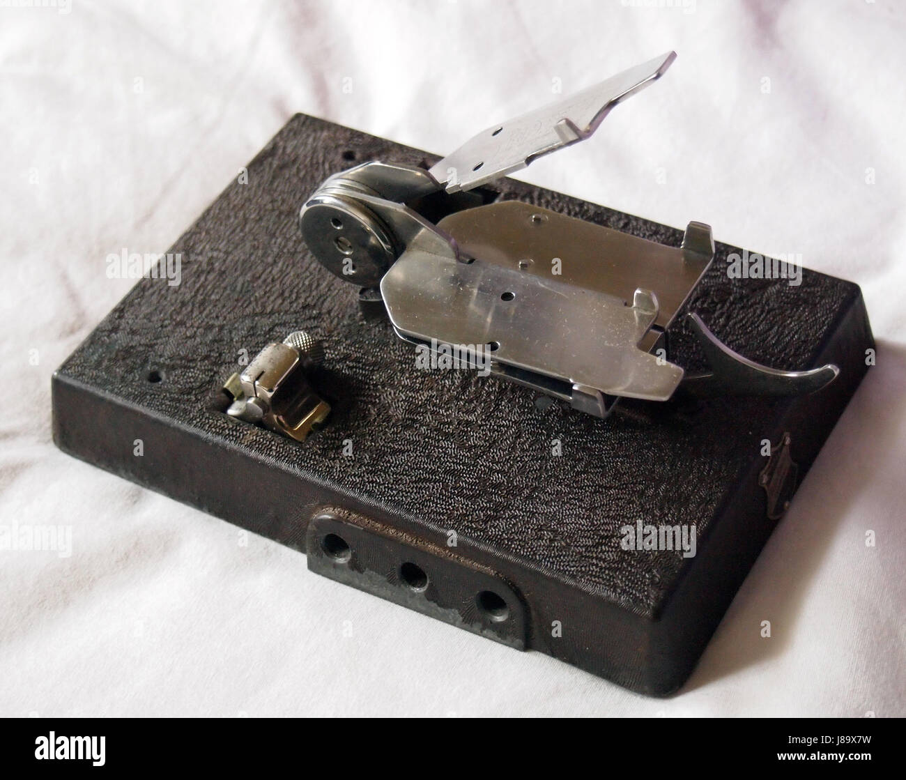 Film cutter hi-res stock photography and images - Alamy