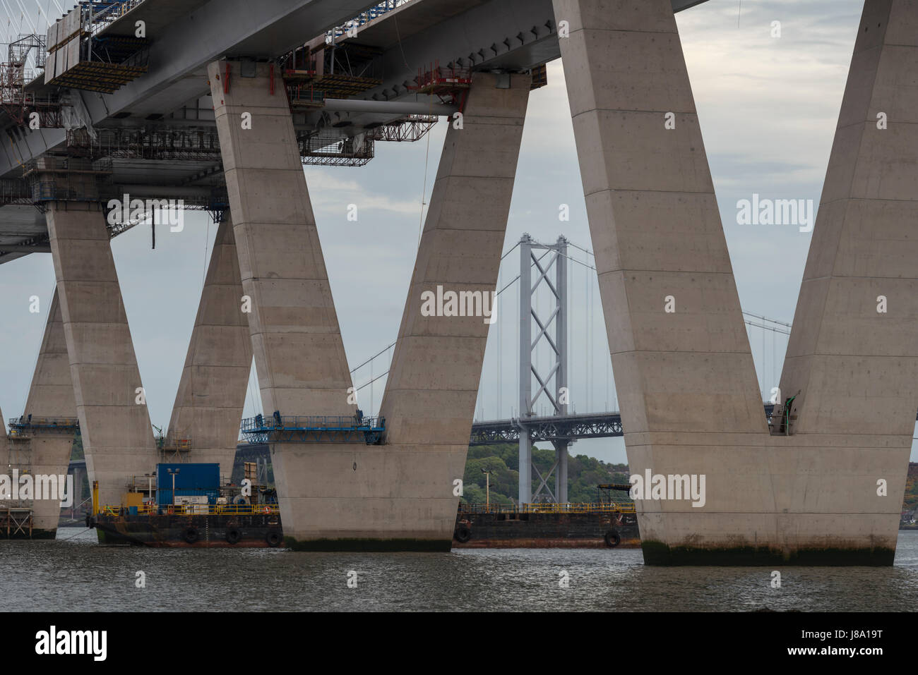 Queensferry Crossing under construction, river Forth, Queensferry ...