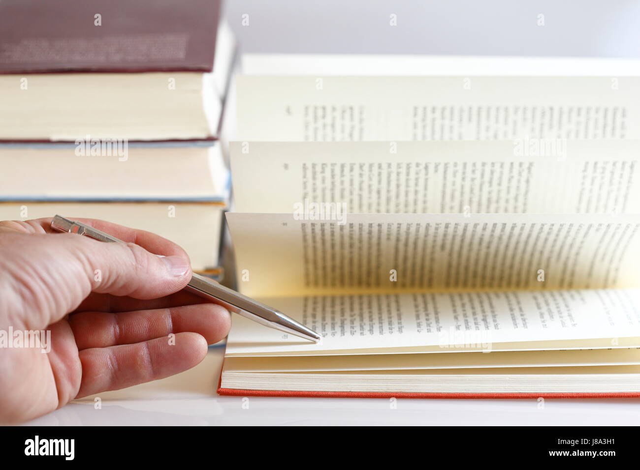 Book mark hi-res stock photography and images - Alamy