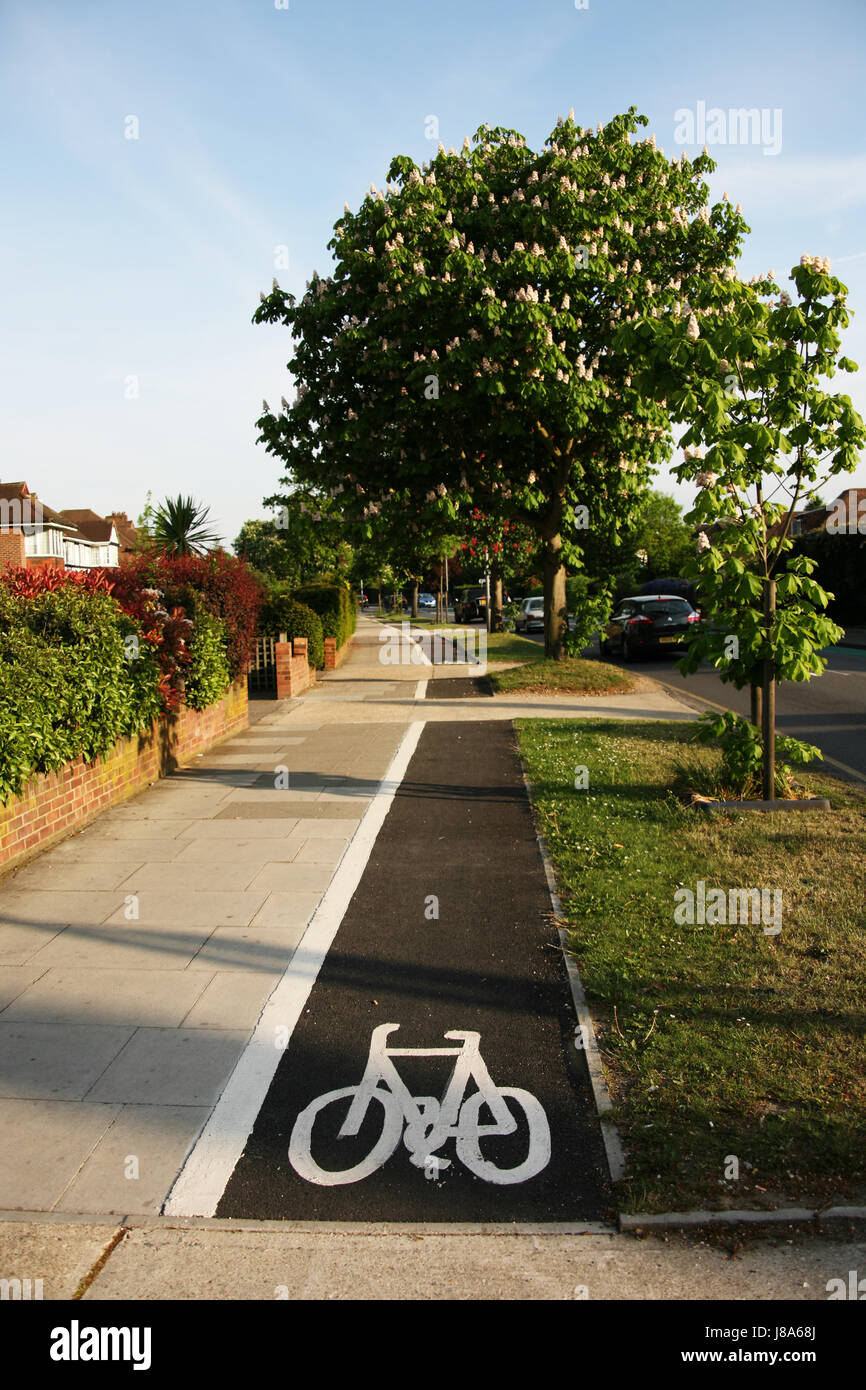 sign, signal, london, marking, cyclist, road, bike, bicycle, cycle ...