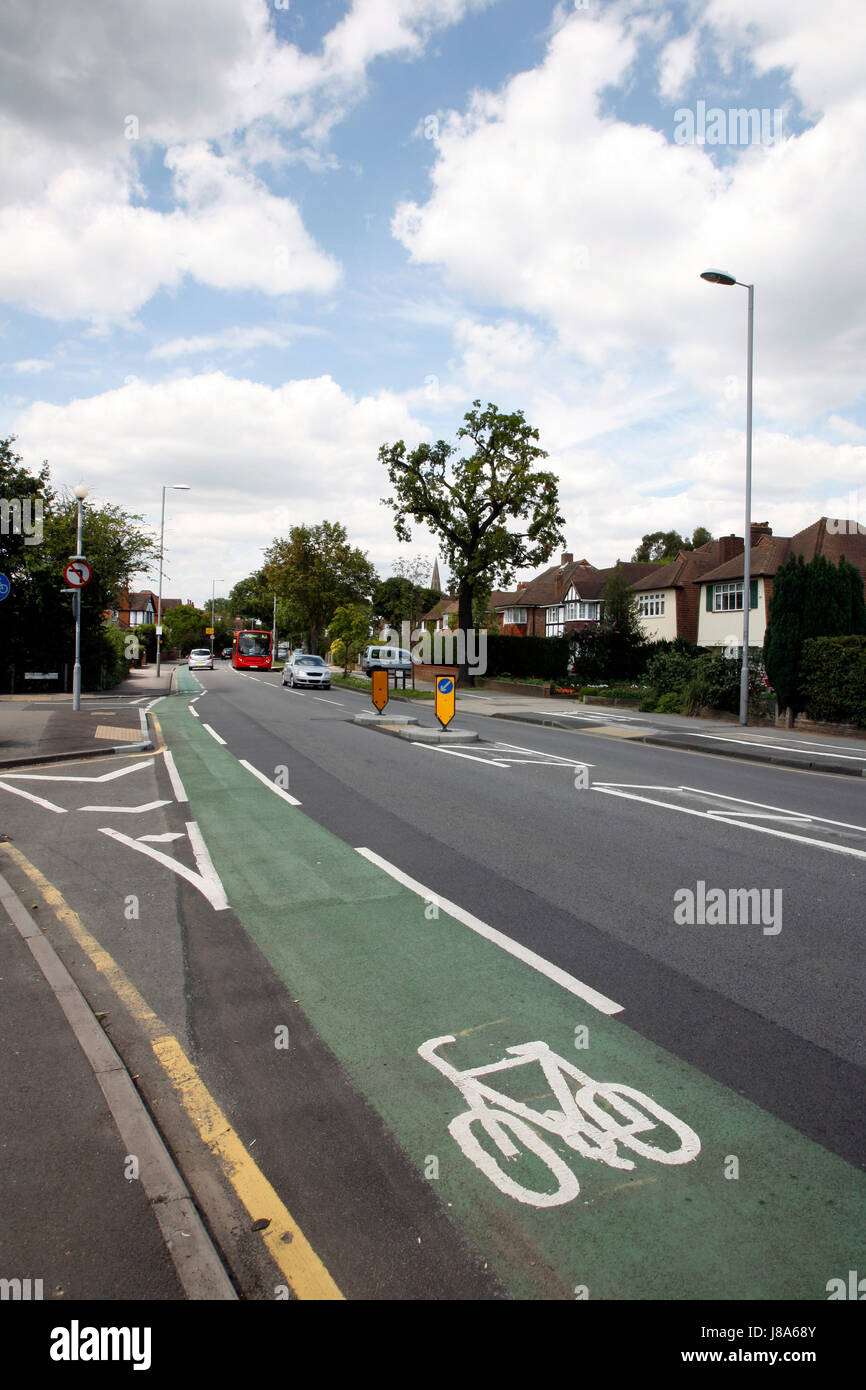 sign, signal, london, marking, cyclist, road, bike, bicycle, cycle ...