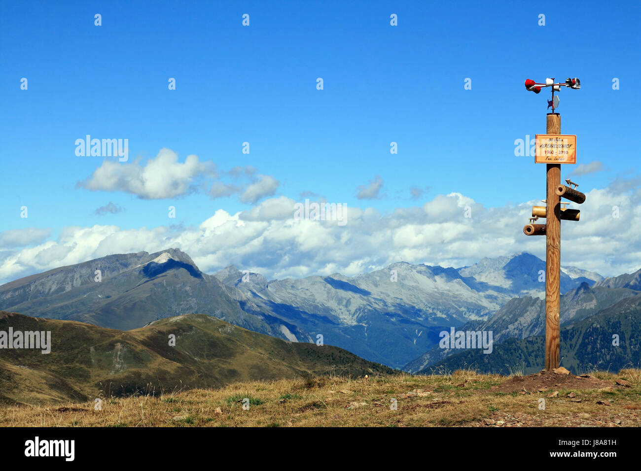 Hints of sun hi-res stock photography and images - Alamy