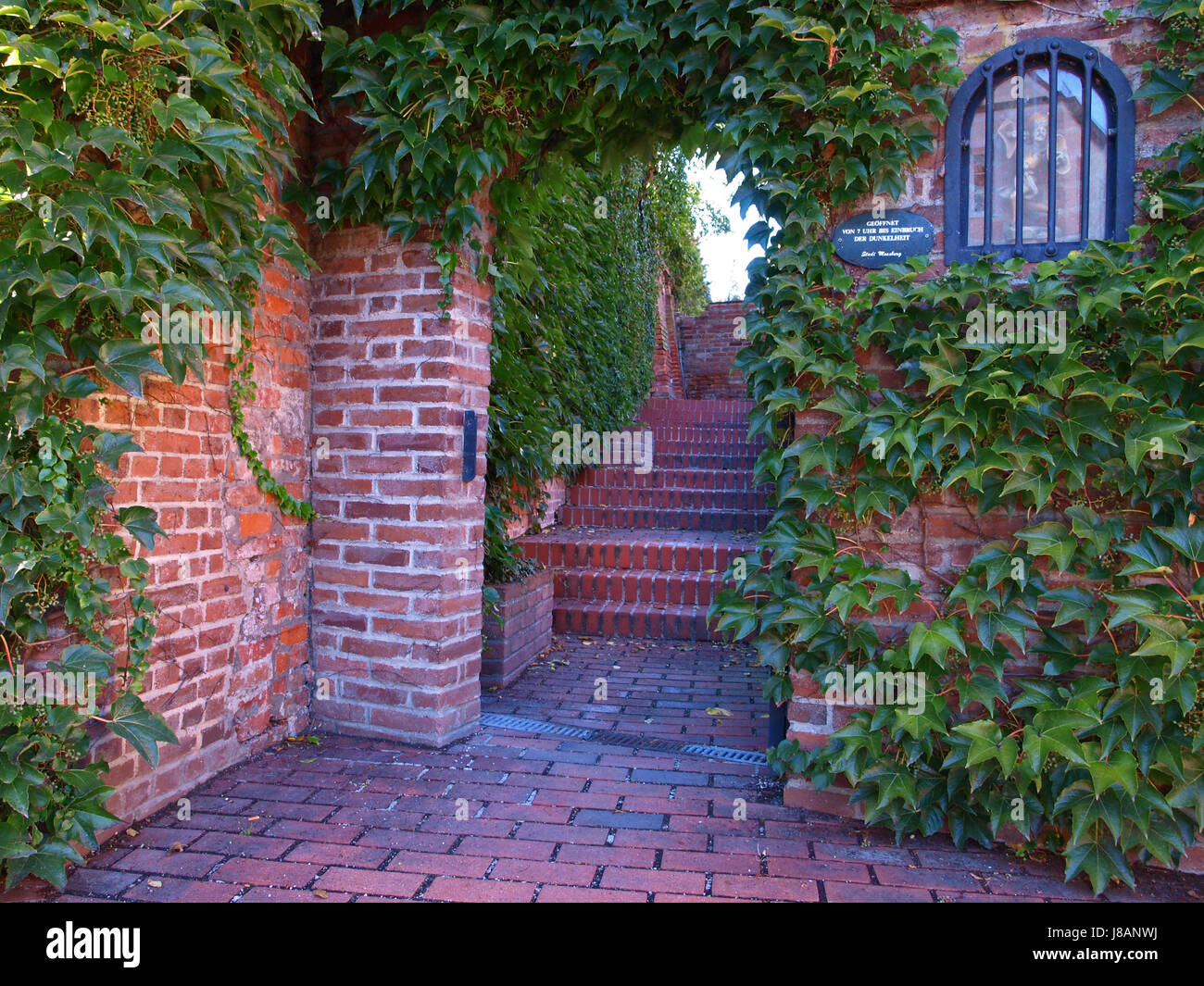 stairs, goal, passage, gate, archgway, gantry, door, wall, brick ...