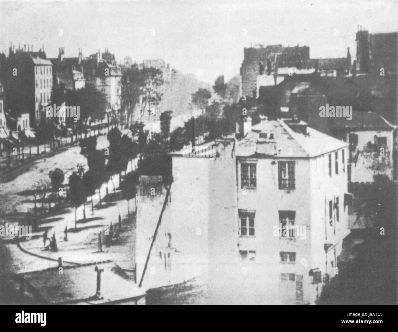 Daguerre's 1838-39 depiction of the France bulvar captures an iconic ...