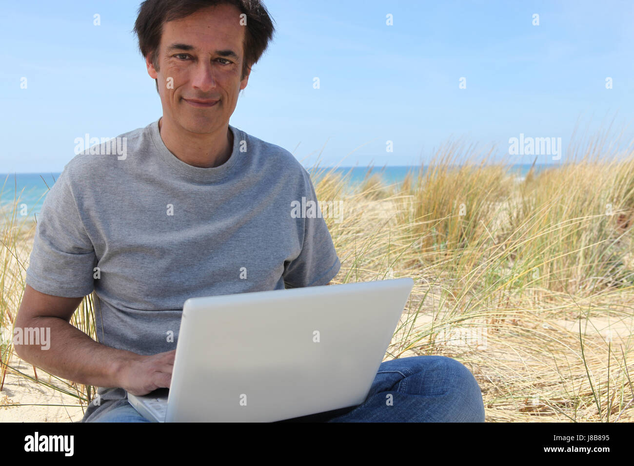 laptop, notebook, computers, computer, laugh, laughs, laughing, twit ...