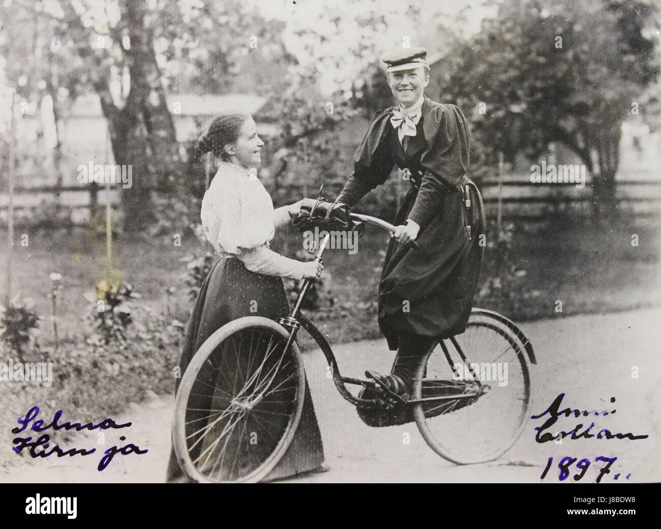 Collan hi-res stock photography and images - Alamy