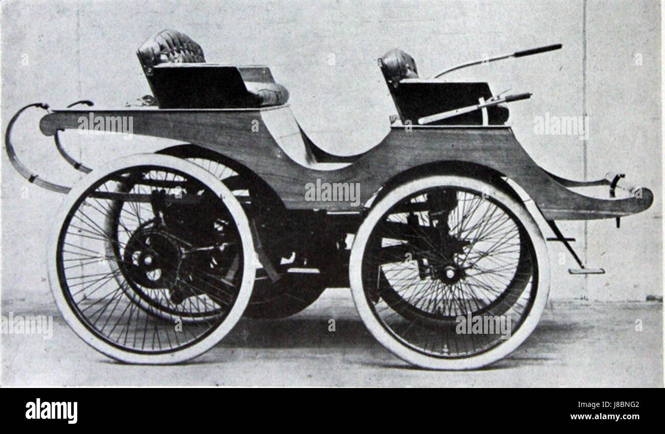 Old lanchester hi-res stock photography and images - Alamy