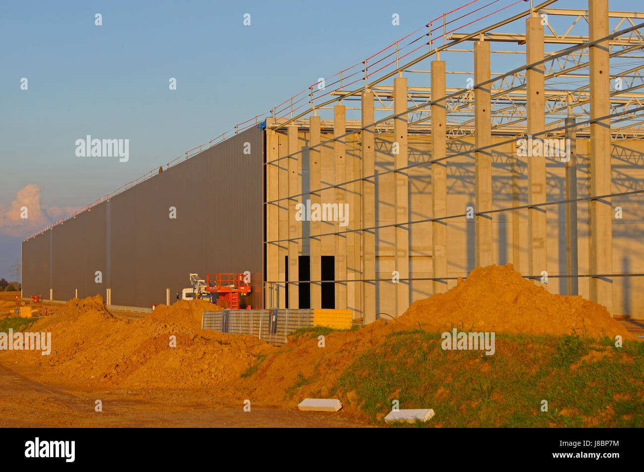 construction of a warehouse Stock Photo - Alamy