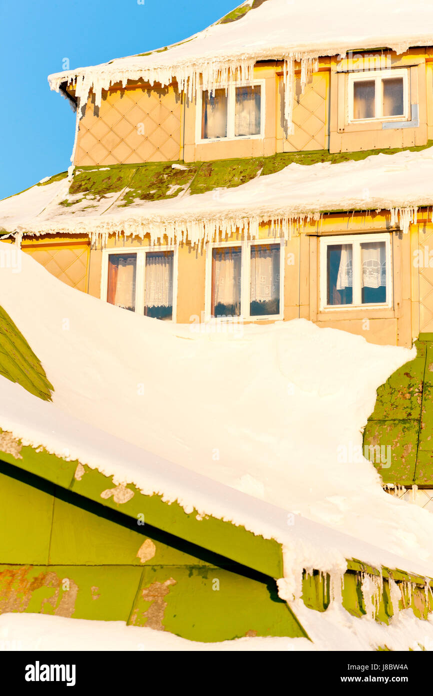 house, building, detail, winter, window, porthole, dormer window, pane ...
