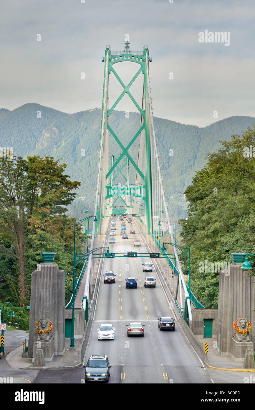 bridge, goal, passage, gate, archgway, gantry, entrance, lions, inlet ...