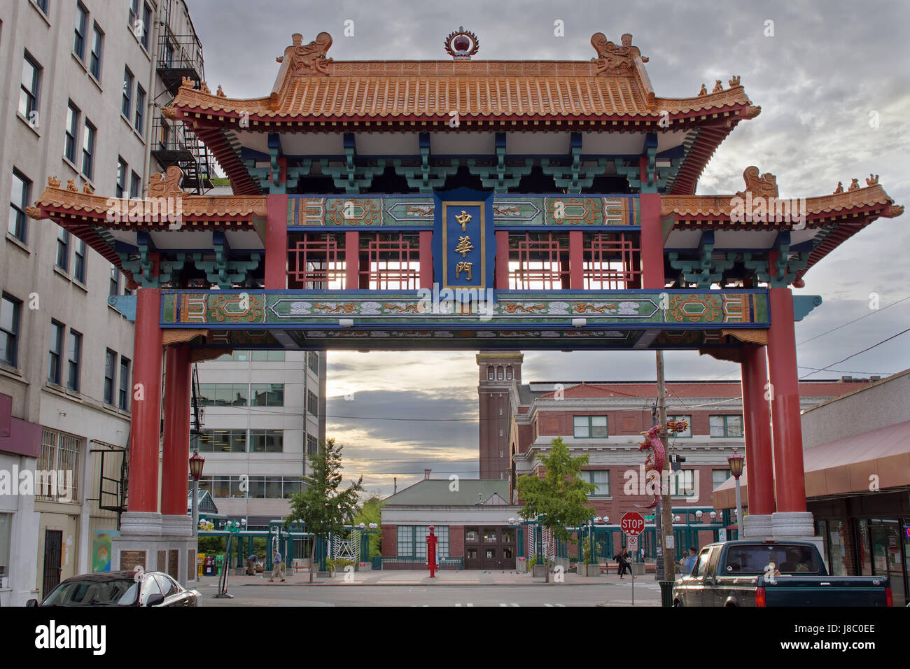 Seattle chinatown gate hi-res stock photography and images - Alamy