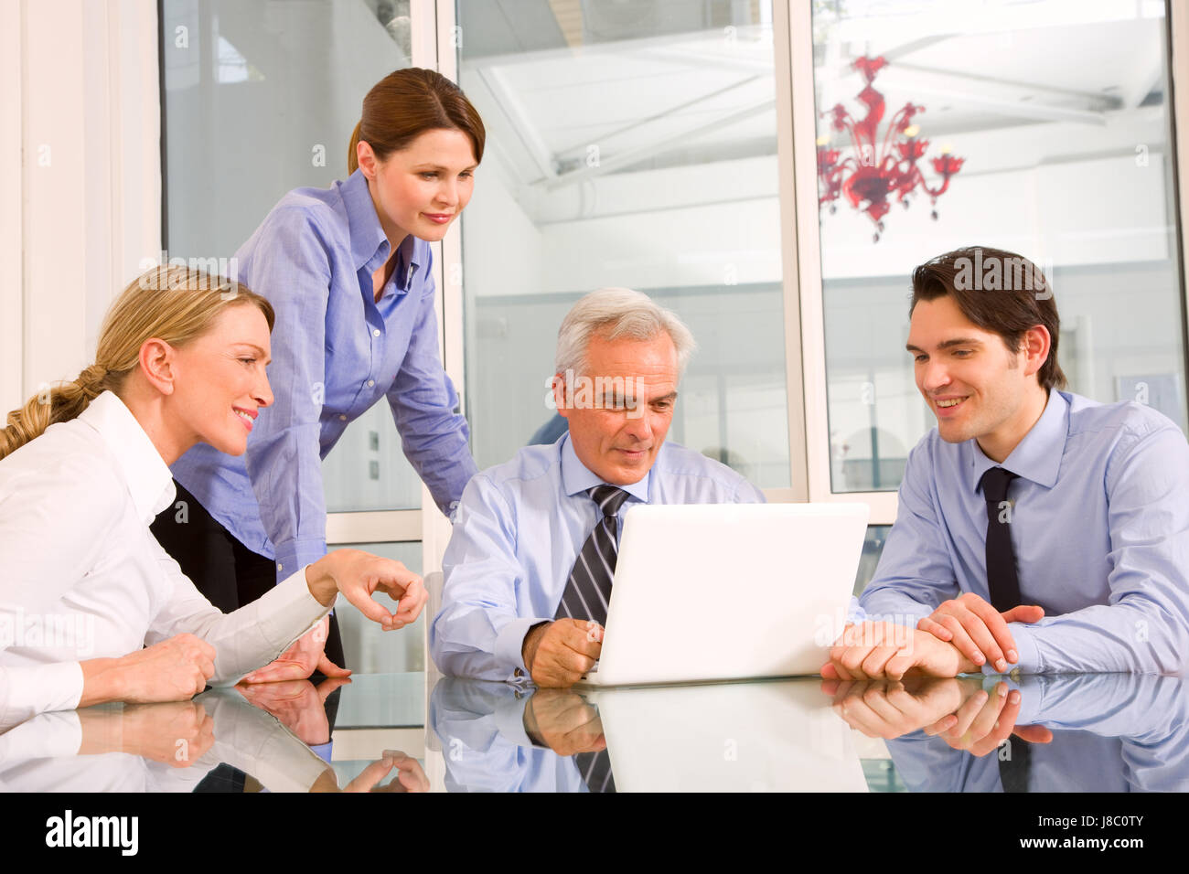 Personnel working on a computer hi-res stock photography and images - Alamy