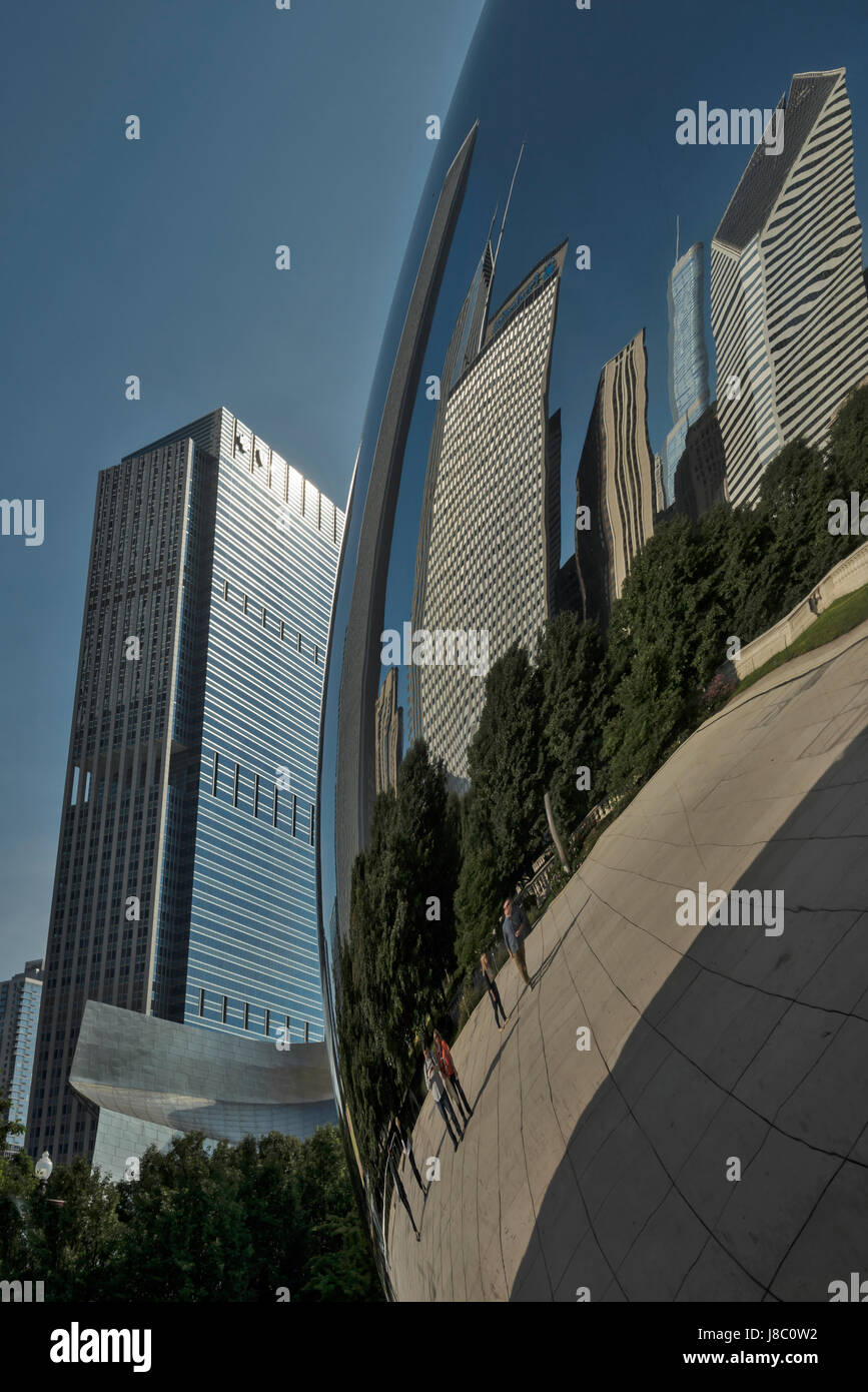 Millenium Park, Chicago, THE BEAN and Scenic view of skyscrapers and ...