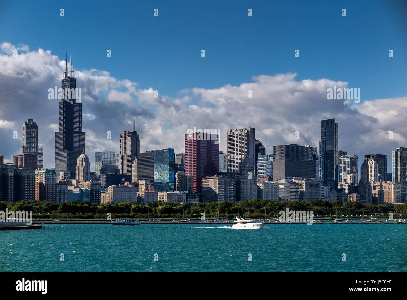 Panoramic view of Chicago skyline from Adler Planetarium USA Stock ...