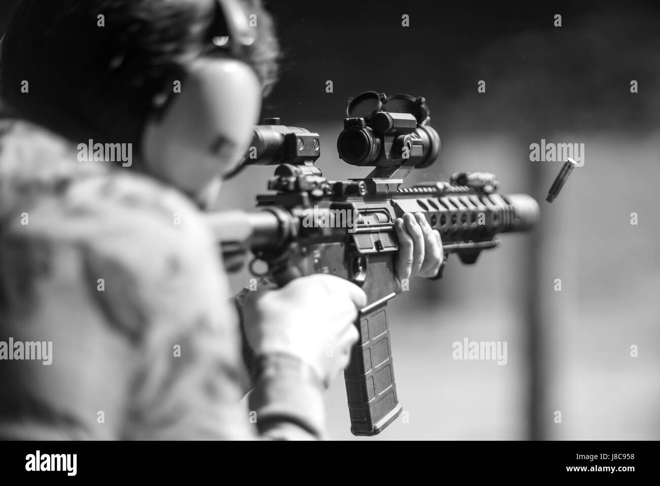 Swat machine gun police army hi-res stock photography and images - Alamy