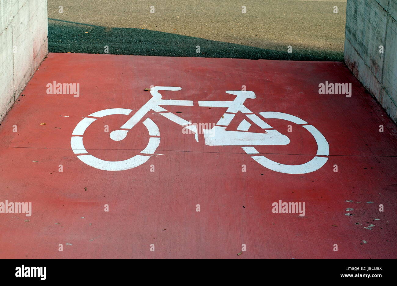 track, sign, road, bike, bicycle, cycle, path, way, authority ...