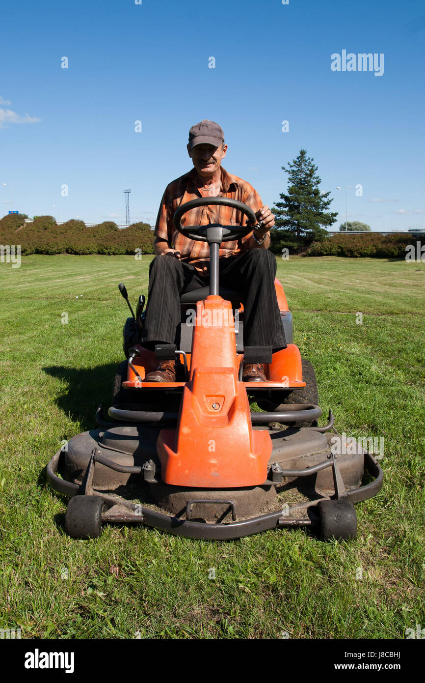 tool, garden, engine, drive, motor, male, masculine, shine, shines ...