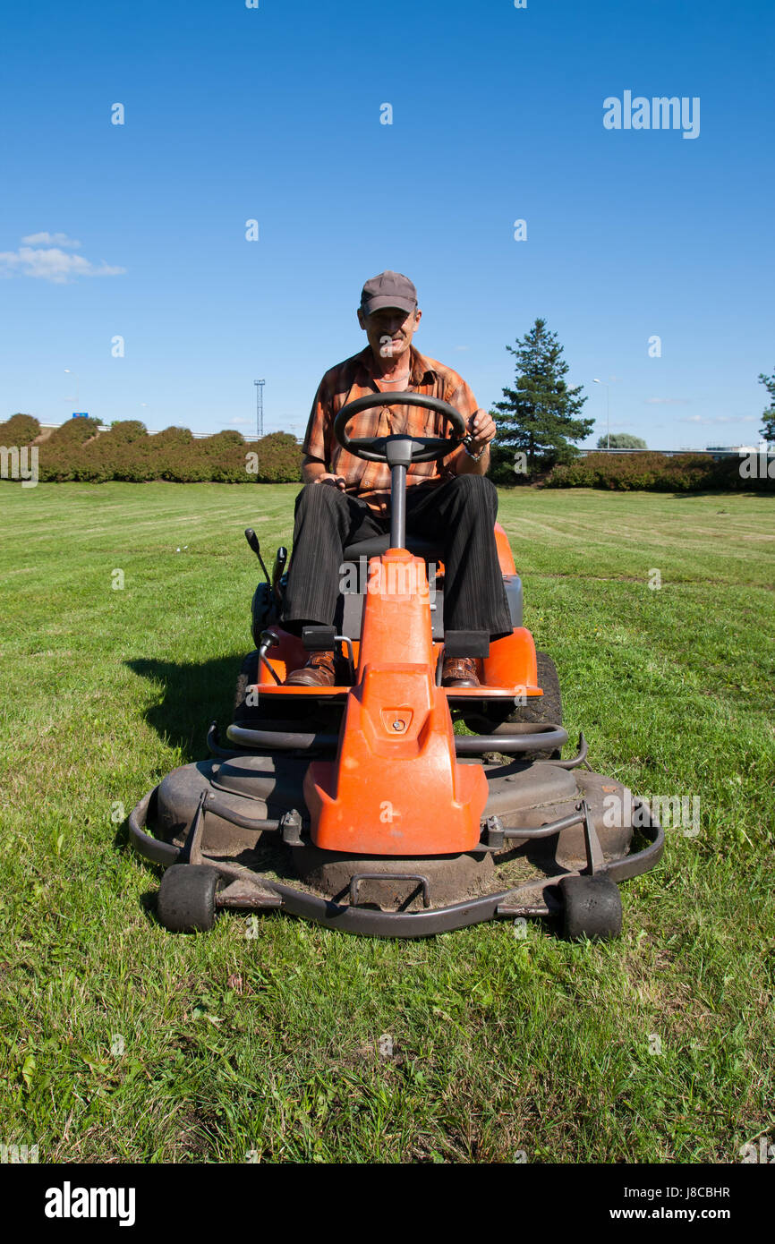 tool, garden, engine, drive, motor, male, masculine, shine, shines ...