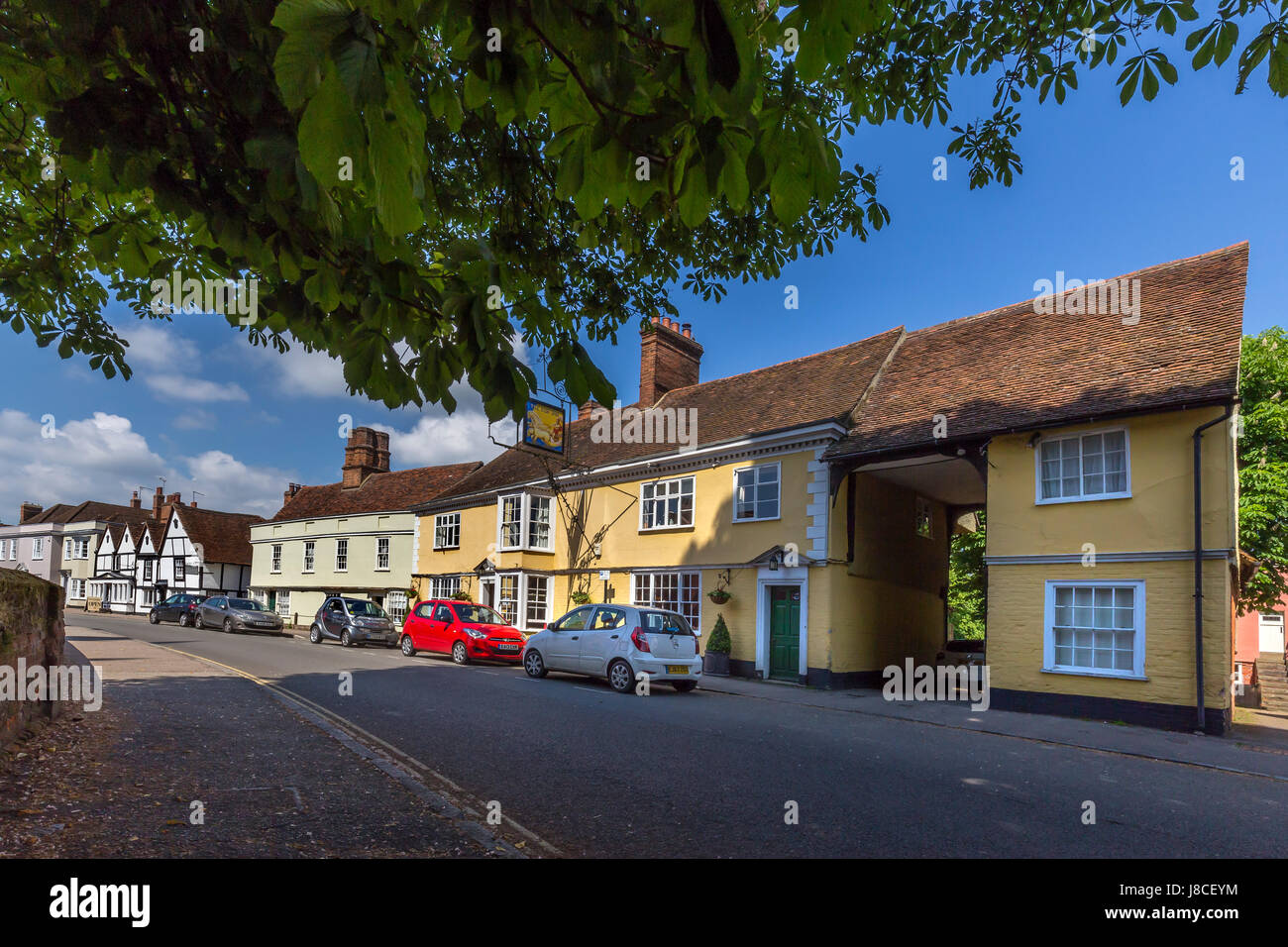 DEDHAM HIGH STREET WITH PRETTY HOUSES Stock Photo - Alamy