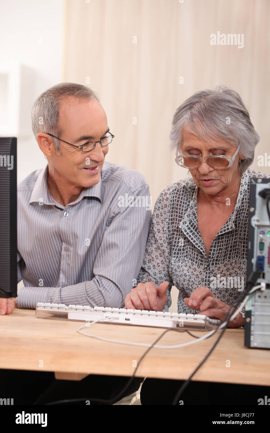 central, computers, computer, age, woman, type, keyboard, model, build ...