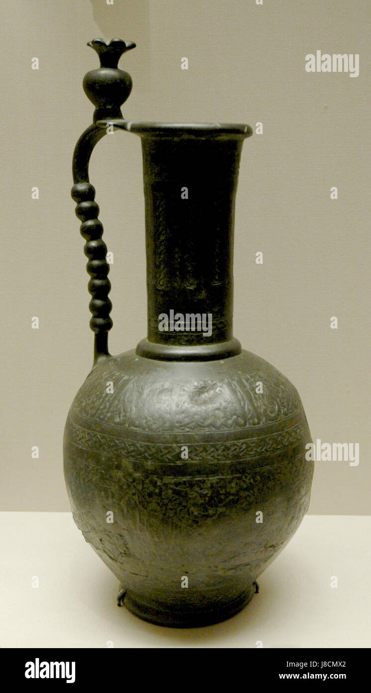 Ewer hi-res stock photography and images - Alamy