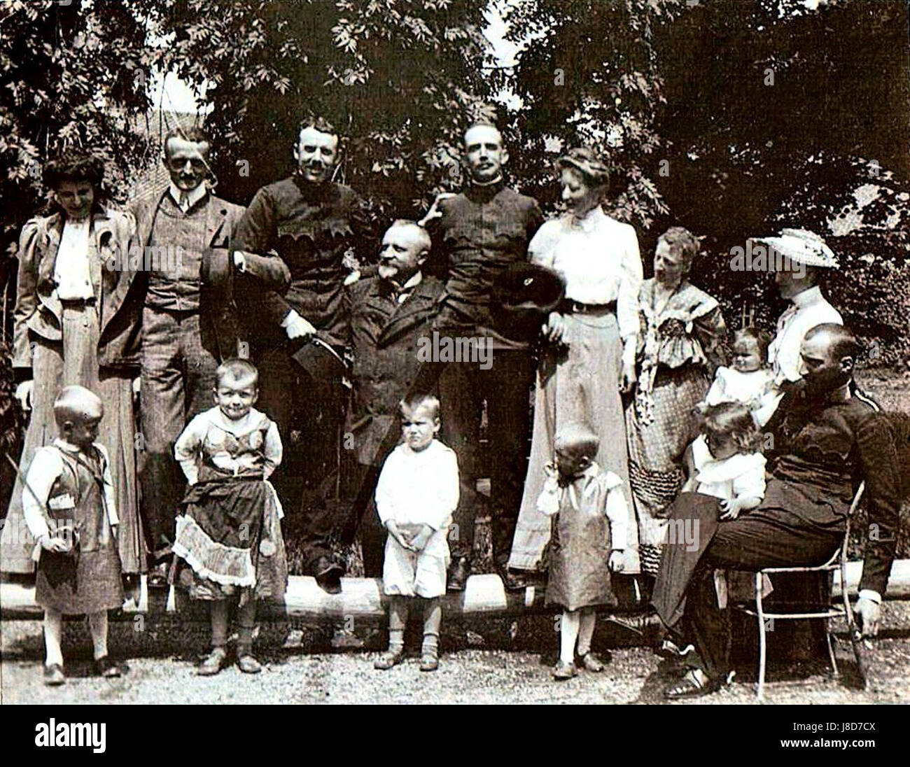 Early 1900s family photo hi-res stock photography and images - Alamy
