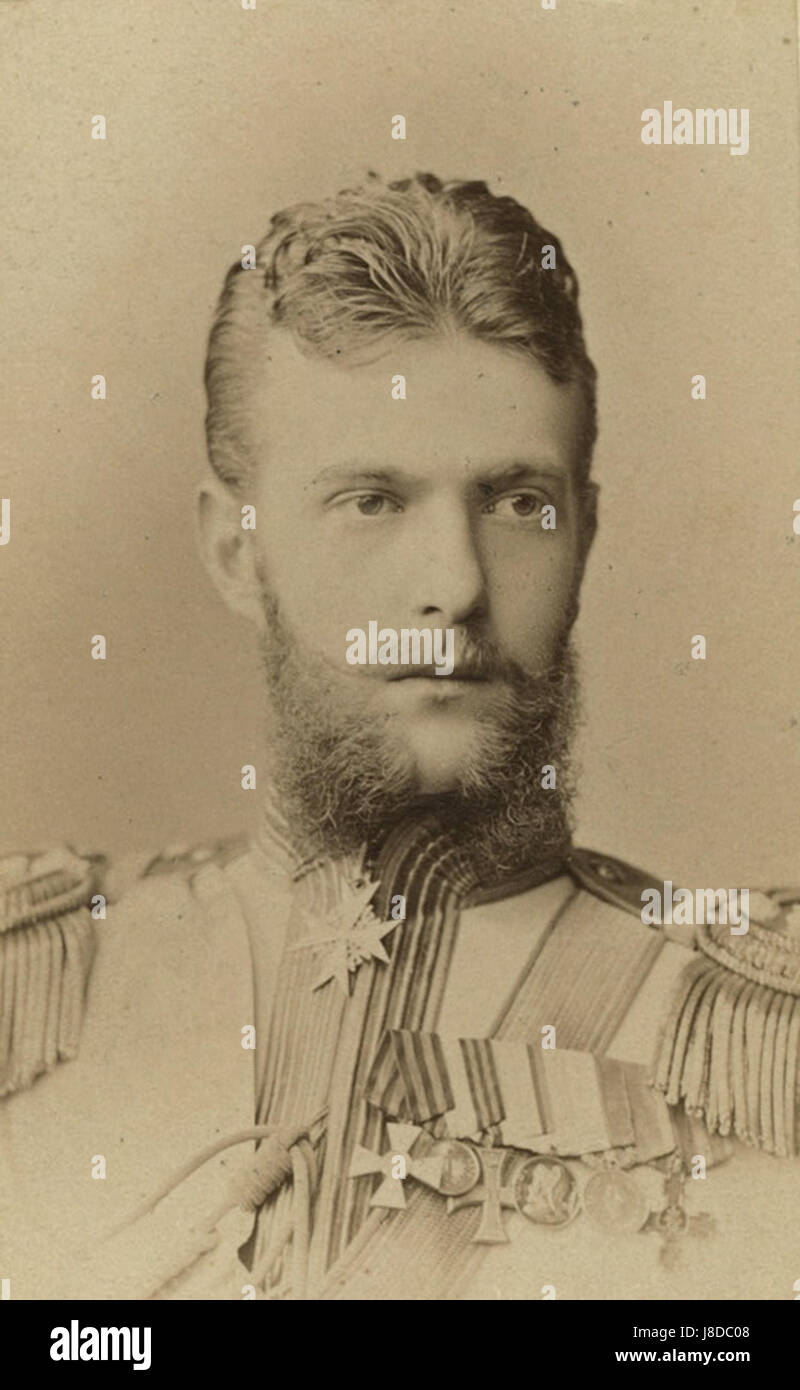 Grand manner portraits hi-res stock photography and images - Alamy