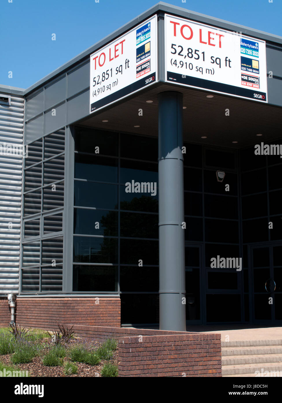 Estate agents industrial warehouse and office units to let sign Stock ...