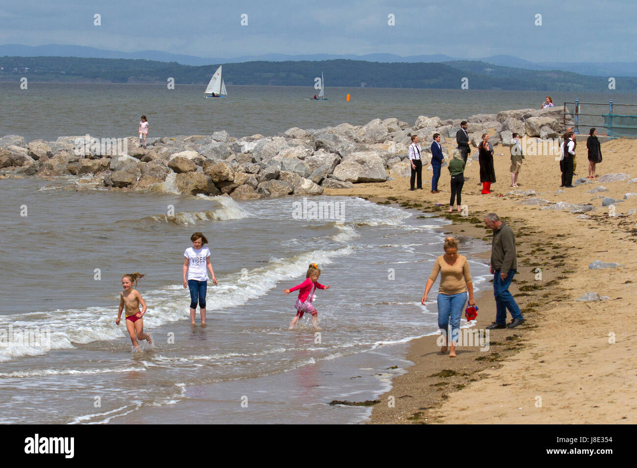 Morecambe bay beach hi-res stock photography and images - Alamy