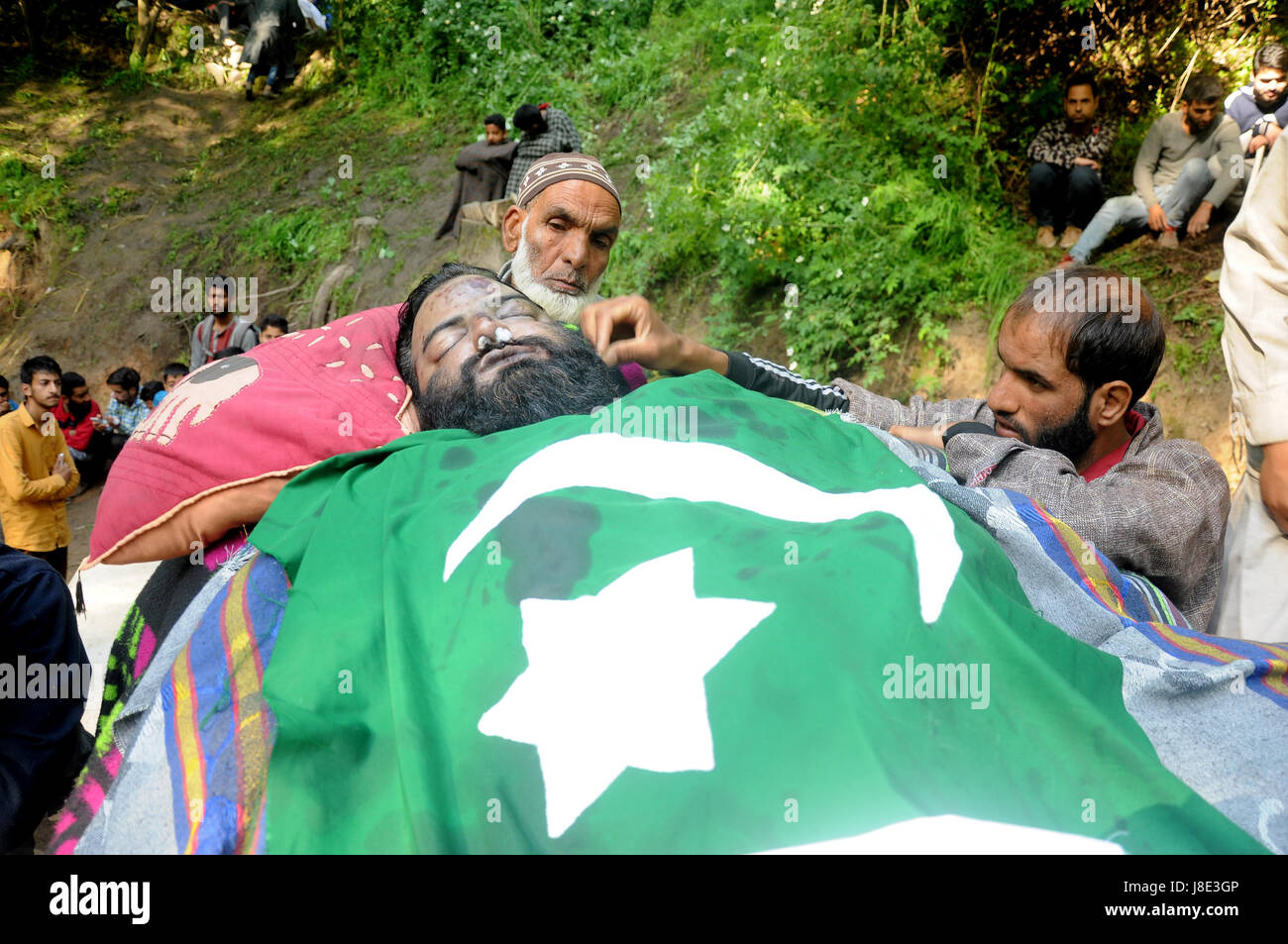 Srinagar, Kashmir. 28th May, 2017. Top Hizbul commander Sabzar Ahmad ...