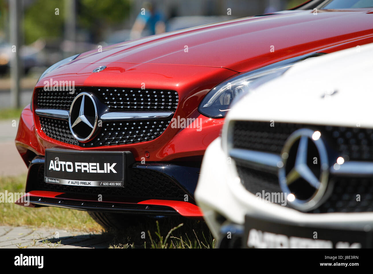 Bydgoszcz, Poland. 28th May, 2017. New Mercedes Benz cars are seen on ...
