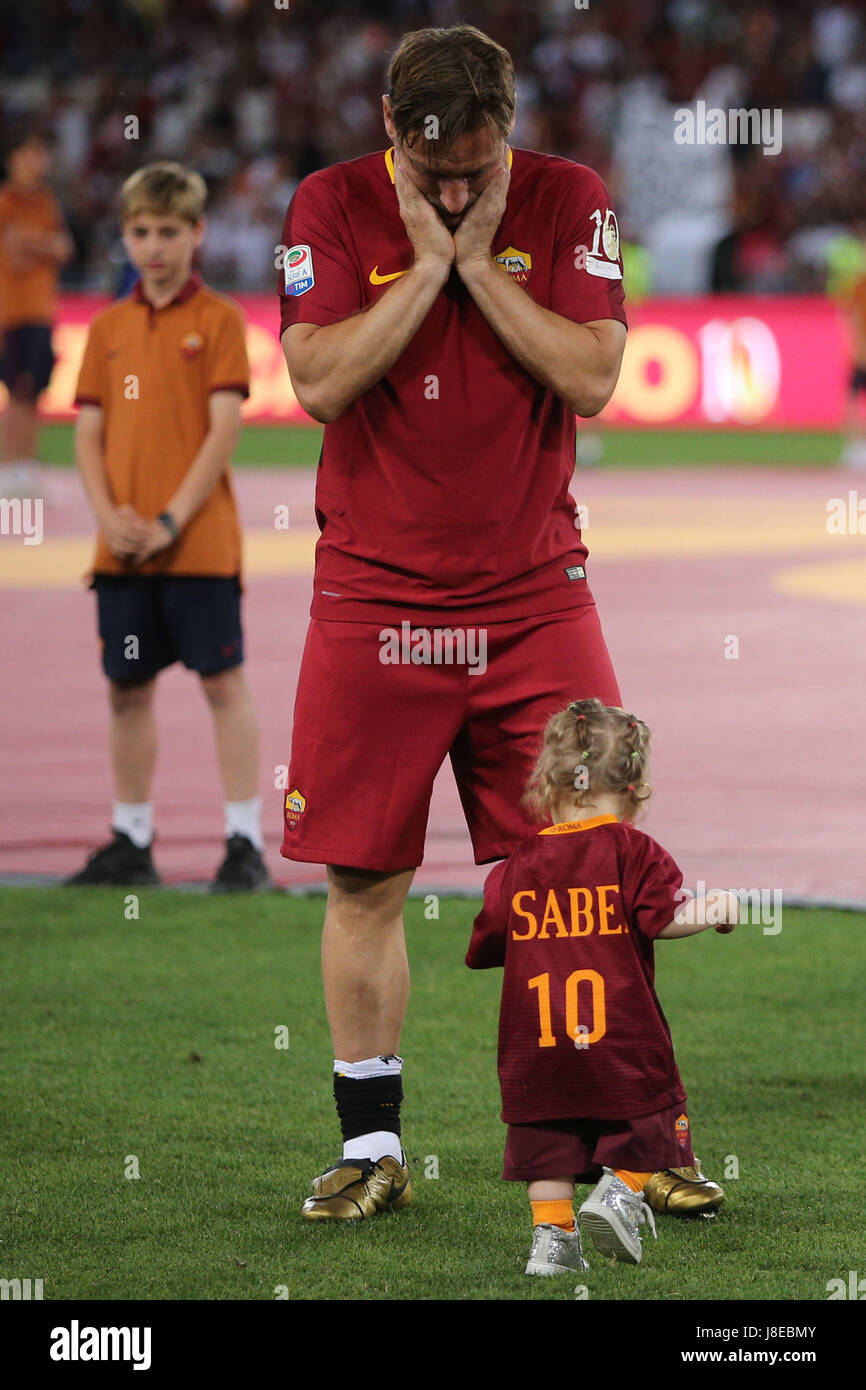 Francesco totti francesco totti wife hi-res stock photography and ...