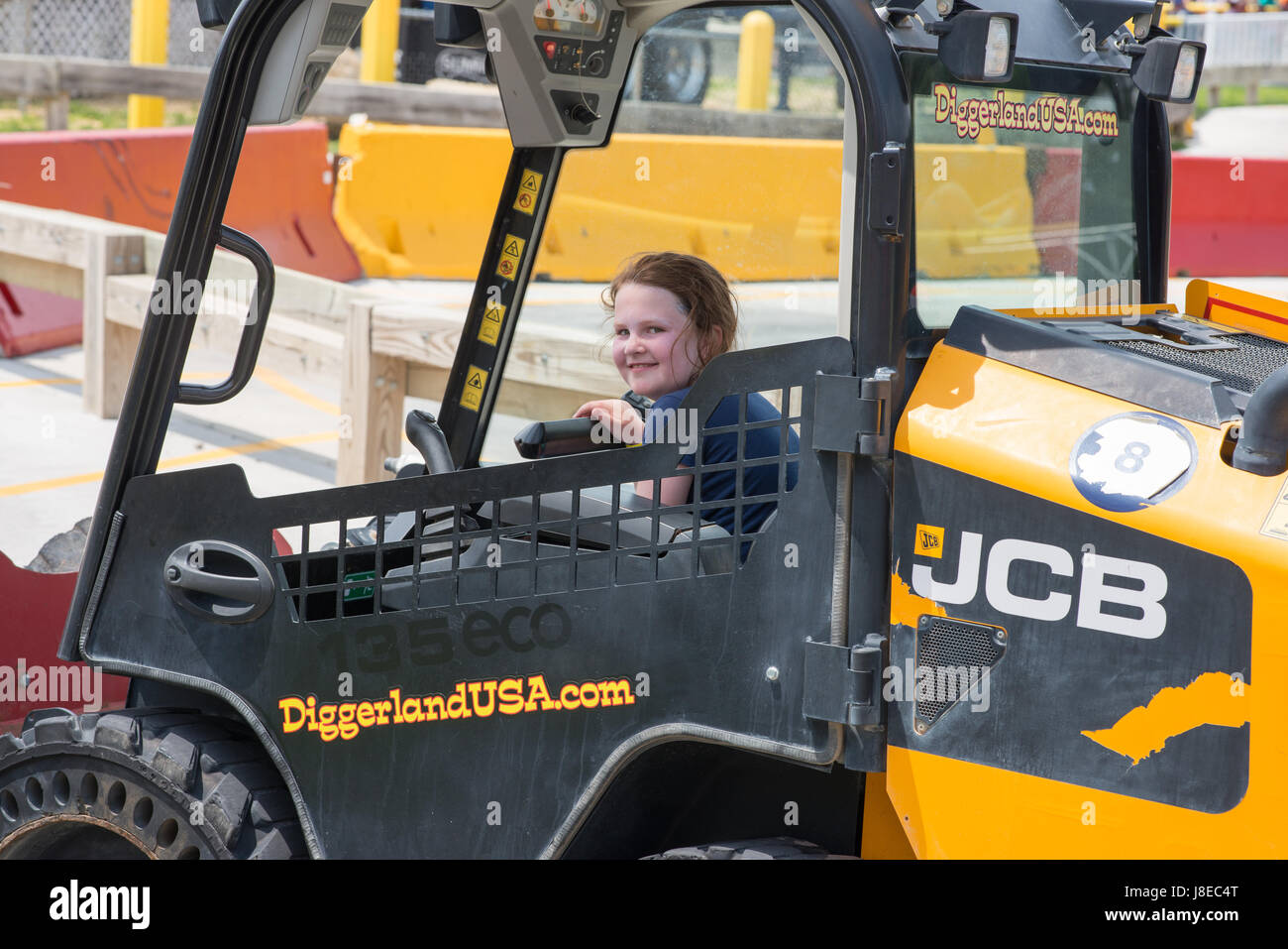 West Berlin, New Jersey, USA. 28th May, 2017. Diggerland USA, the only ...