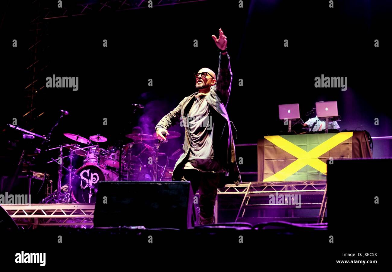 Uk reggae hi-res stock photography and images - Alamy