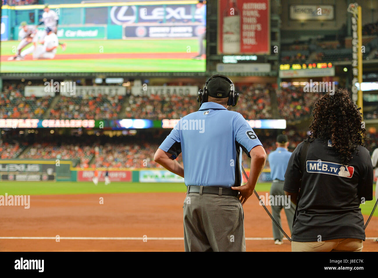 Mlb officials hi-res stock photography and images - Alamy