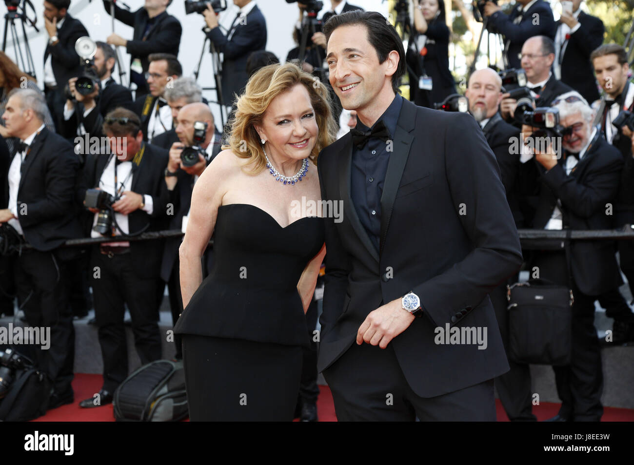 Cannes, Frankreich. 28th May, 2017. Adrien Brody and Caroline Scheufele ...