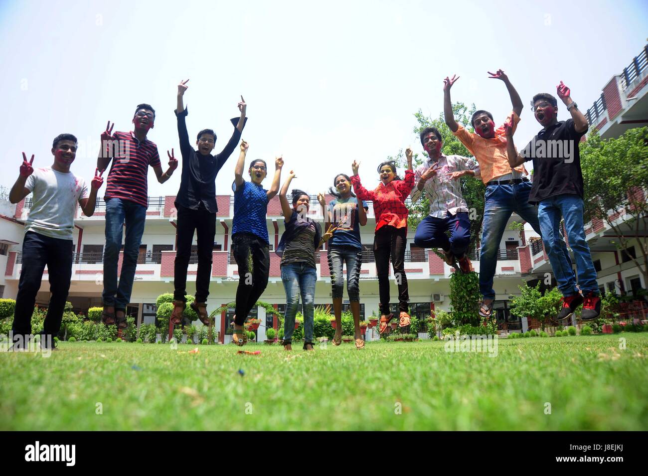India. 28th May, 2017. CBSE board students celebrate their success in ...