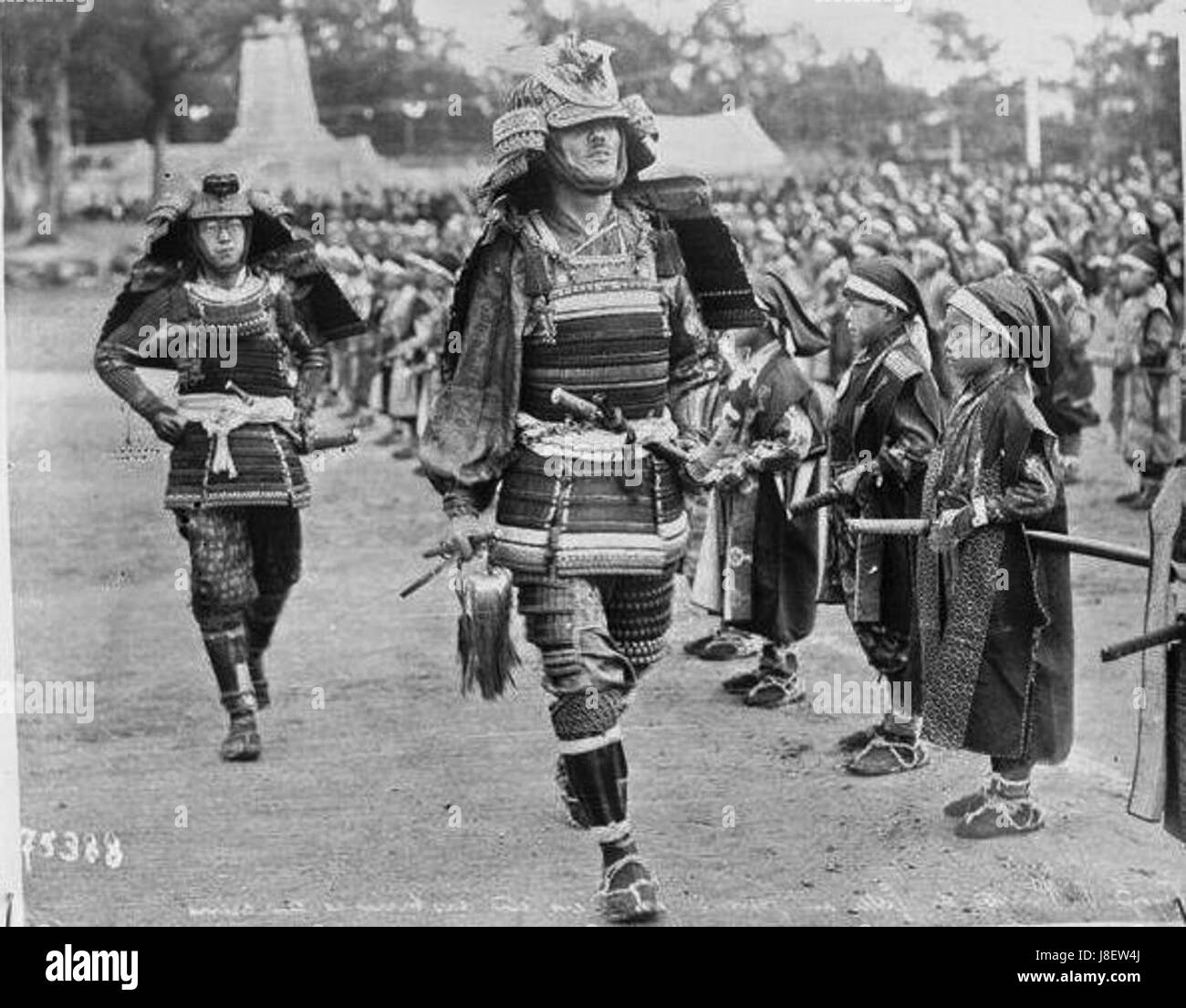 Samurai clothes hi-res stock photography and images - Alamy