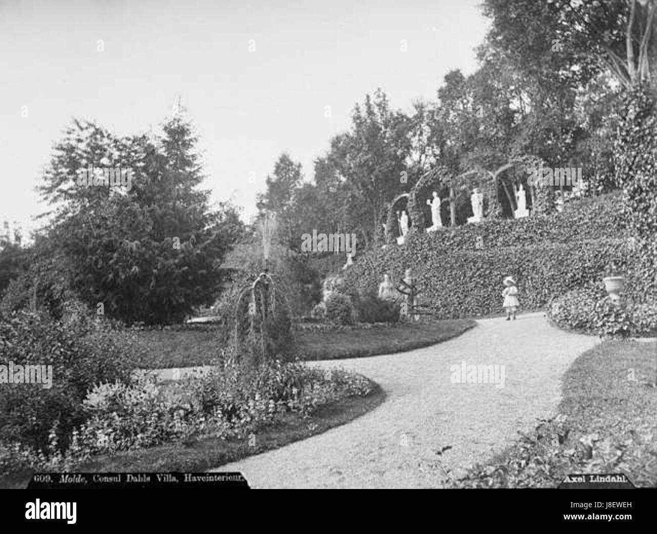 Molde garden in molde hi-res stock photography and images - Alamy Molde garden in molde hi-res stock photography and images - Alamy