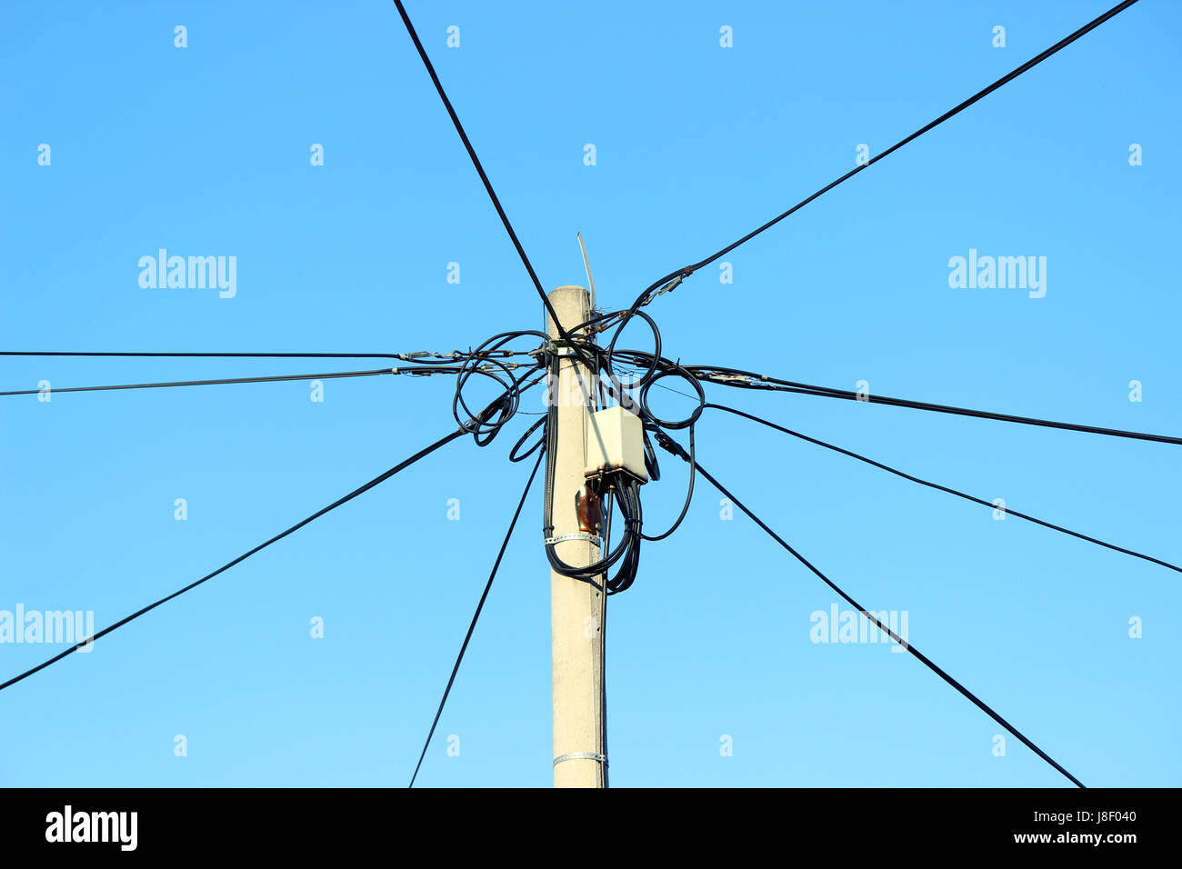 Electro cables hi-res stock photography and images - Alamy