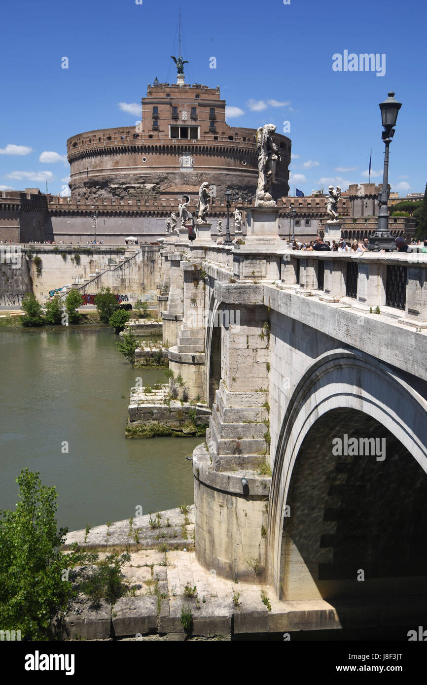 The Castel Saint Angelo, Rome, Italy connects with St Peters at the ...