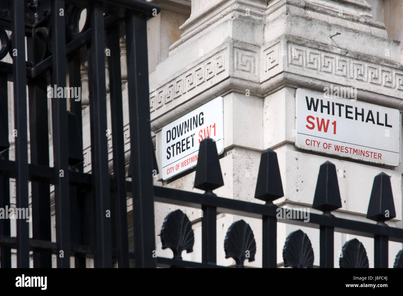 london, england, shield, english, capital, corner, fence, fence in ...