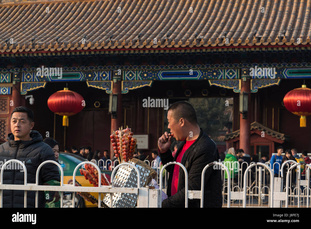 Touts at North exit of Forbidden City, Beijing, China Stock Photo - Alamy