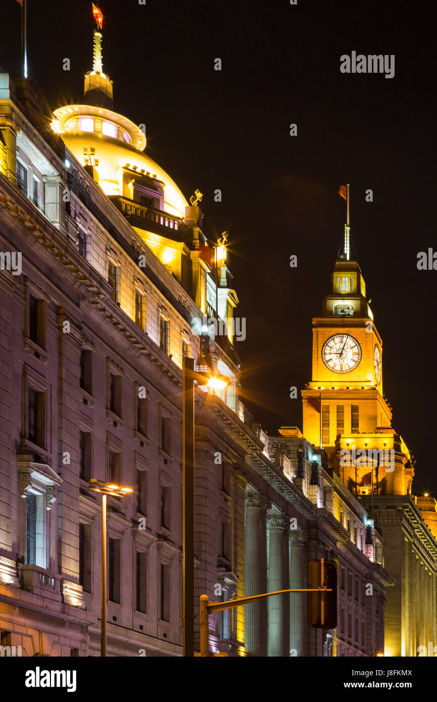 Shanghai spire hi-res stock photography and images - Alamy