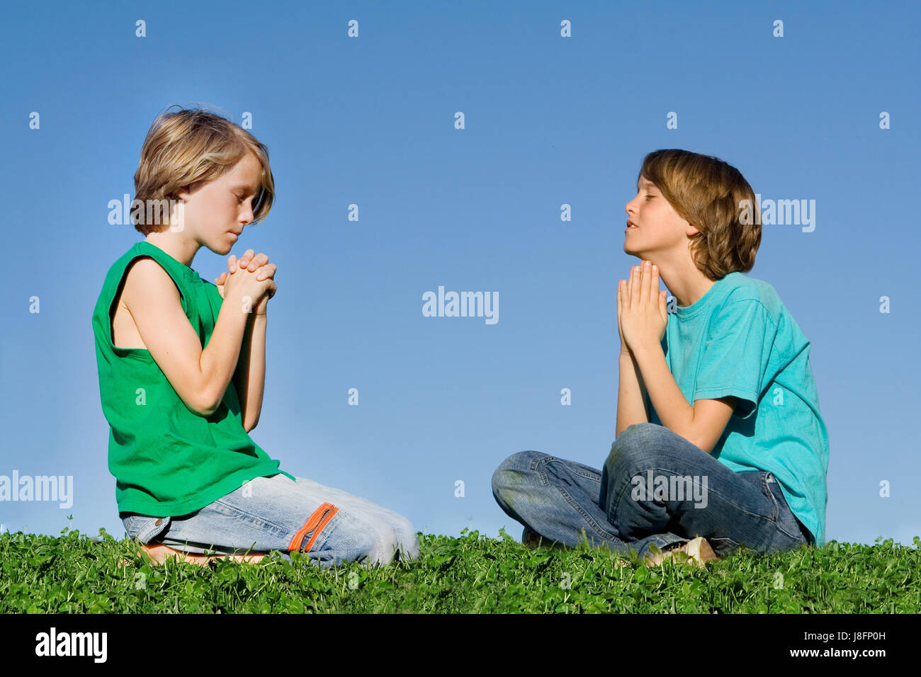 Children prayer praying hi-res stock photography and images - Alamy