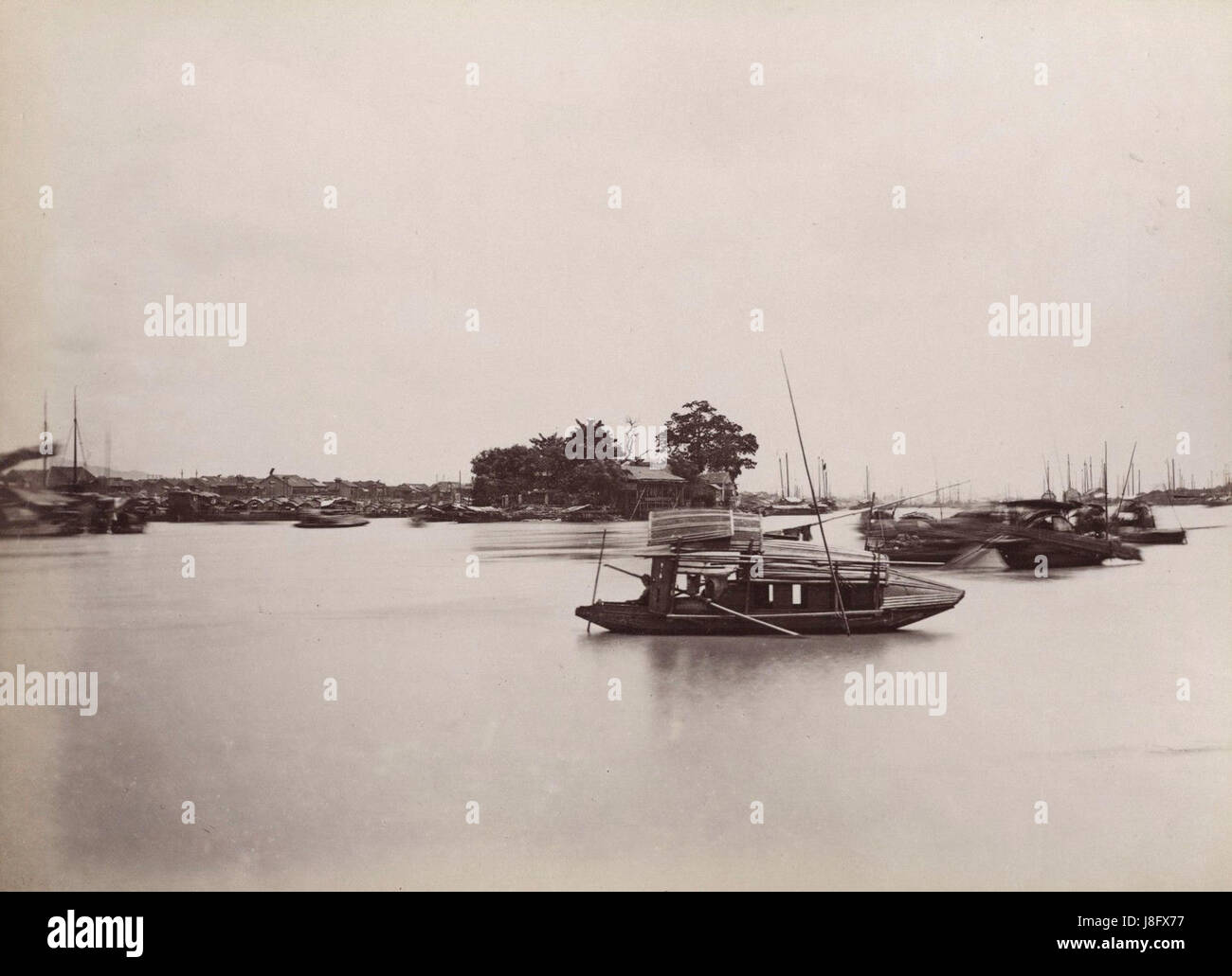 Vintage sampan hi-res stock photography and images - Alamy