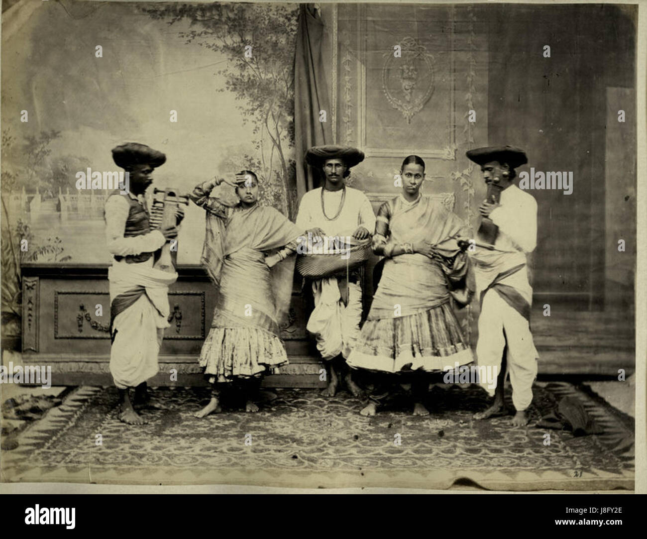 Indian Nautch girls and musicians in the 1870s Stock Photo - Alamy