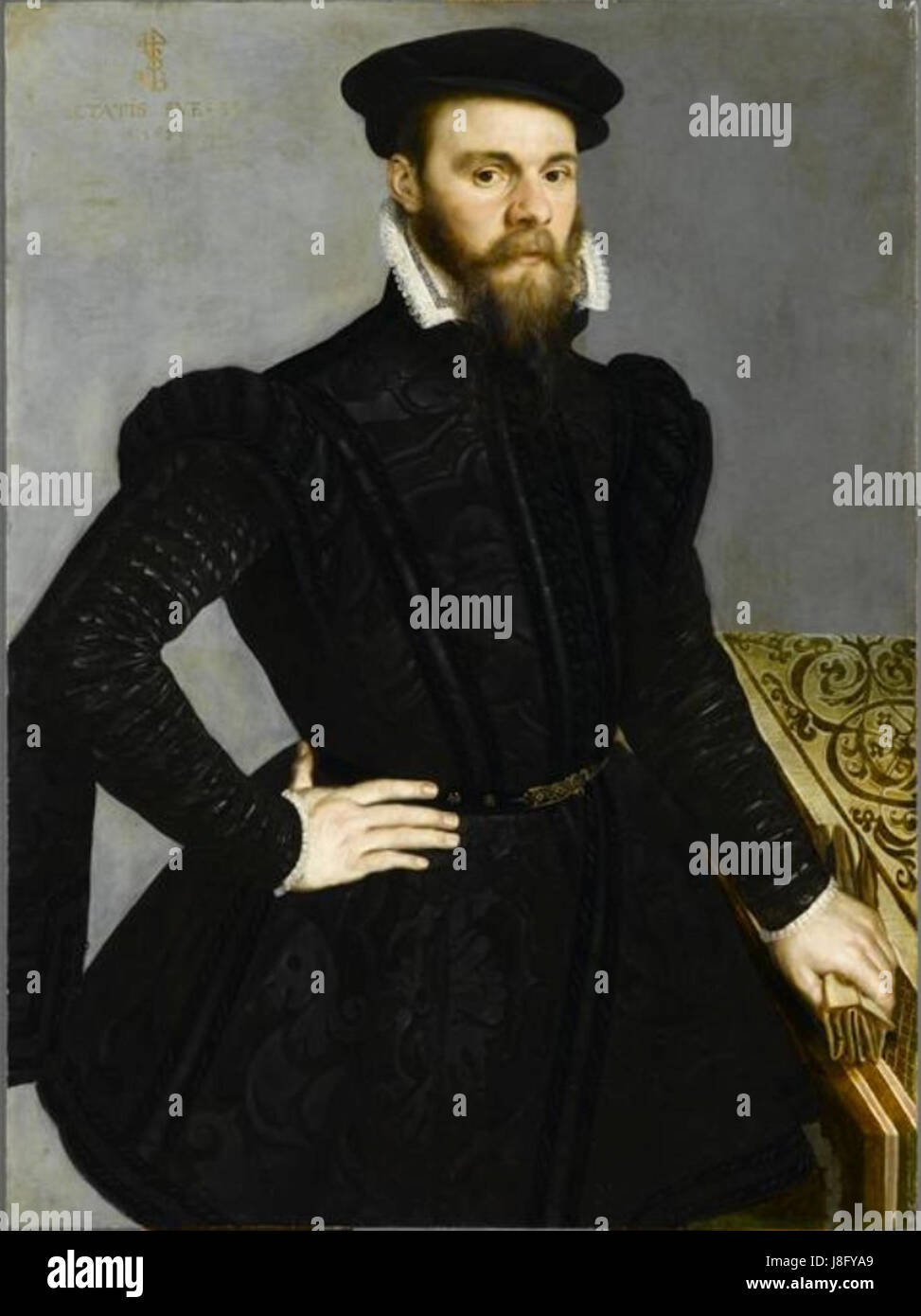 33 year old man hi-res stock photography and images - Alamy